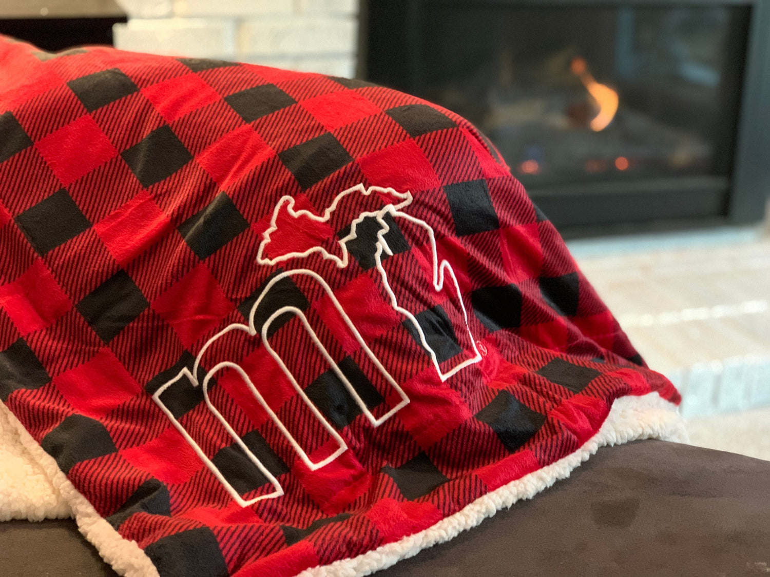 State of Michigan Apparel, Gift Boxes & More - mi State of Mind